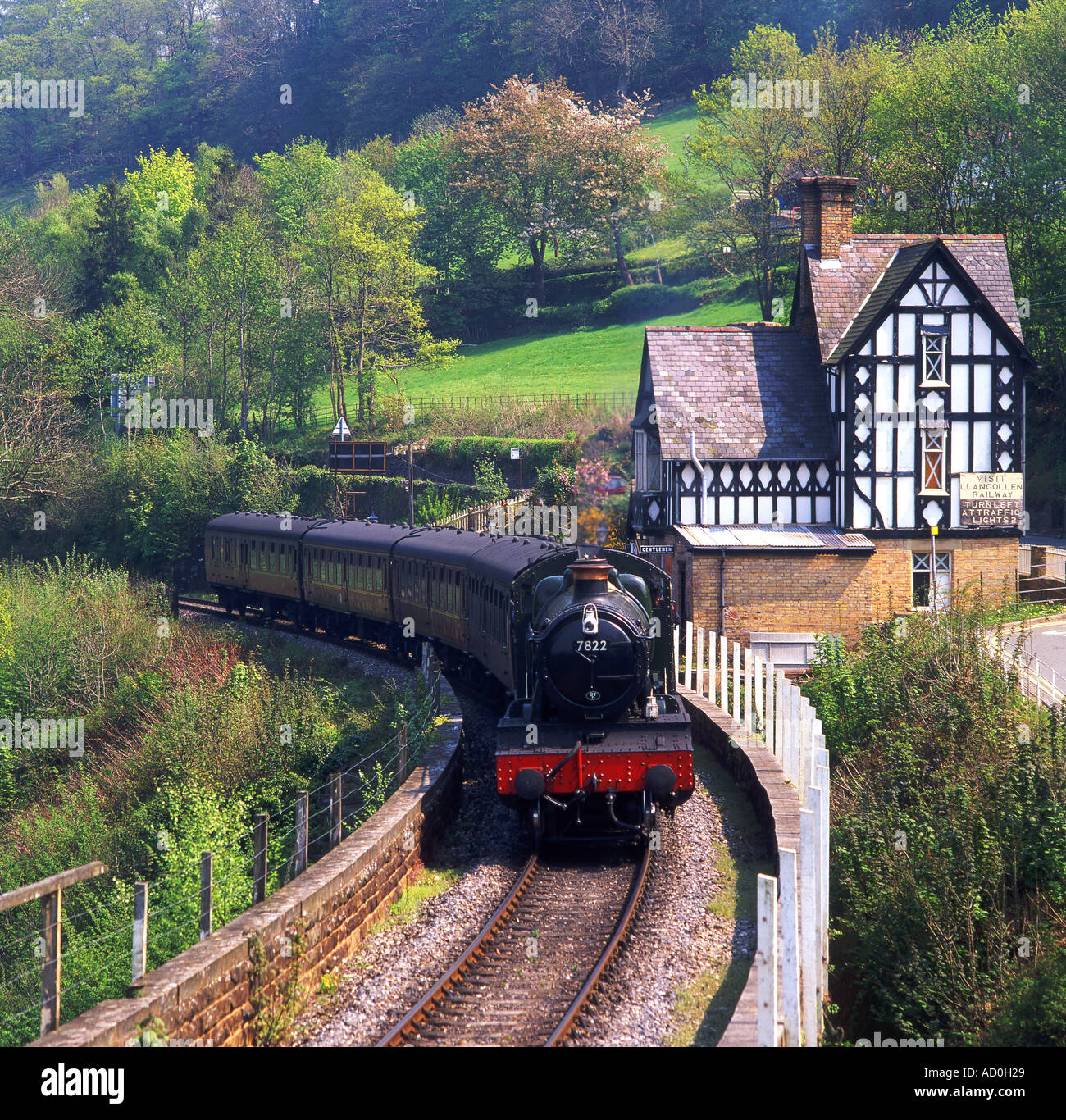 Foxcote manor 7822 hi-res stock photography and images - Alamy