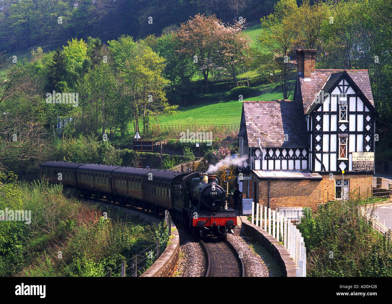 Welsh steam locomotive hi-res stock photography and images - Alamy