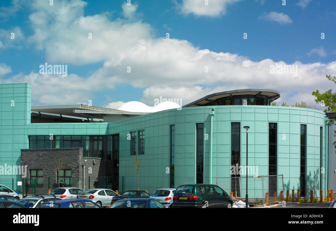 Brentside High School, Ealing, London. Exterior. Architect: Kajima ...