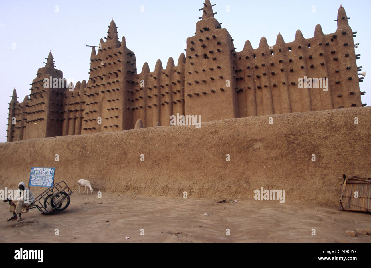 Great Mosque - Djenne, MALI Stock Photo - Alamy