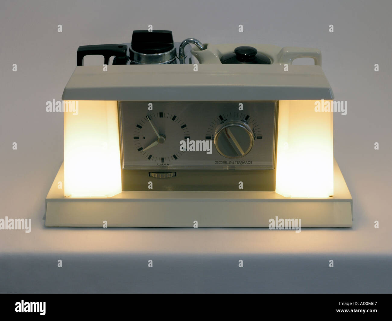 Electric coffee machine icon hi-res stock photography and images - Alamy