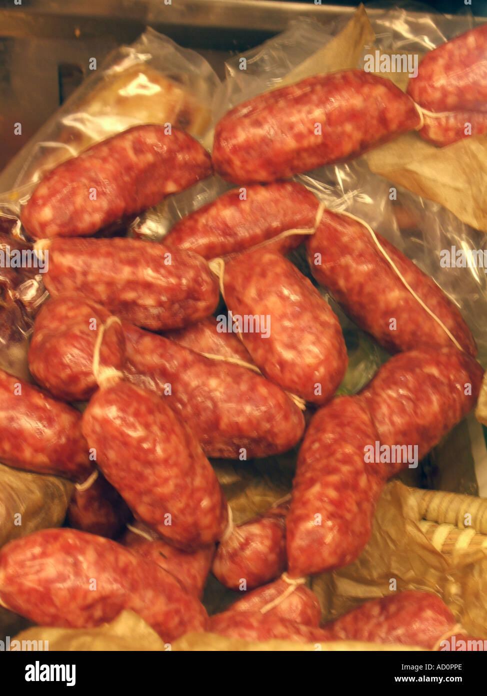 italian salami in grocery shop Stock Photo - Alamy