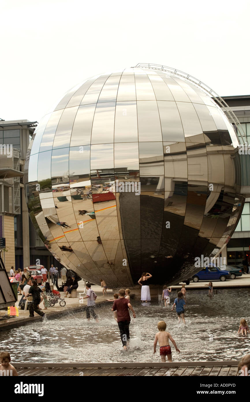 Central Cooling Water Feature High Resolution Stock Photography and ...
