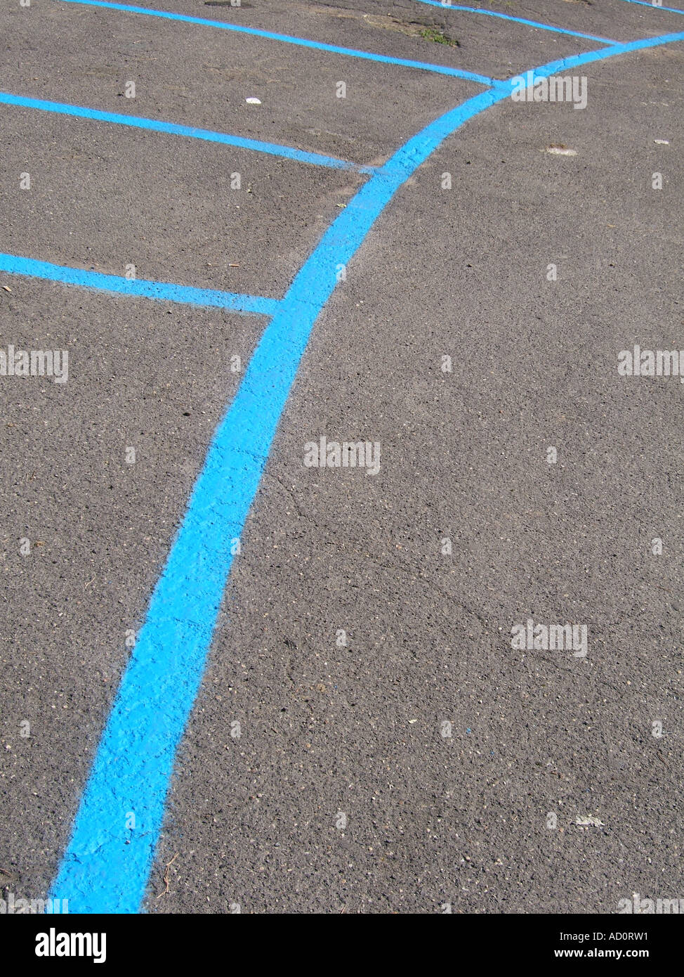Car park marked out hi-res stock photography and images - Alamy