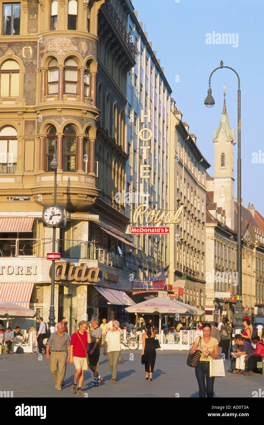 Austria Vienna street scene Stock Photo - Alamy