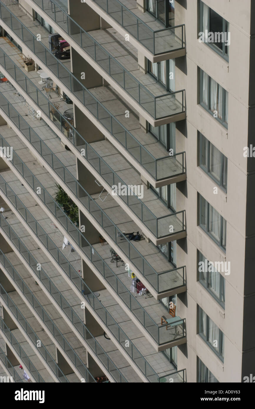 Modern residential building block Stock Photo - Alamy