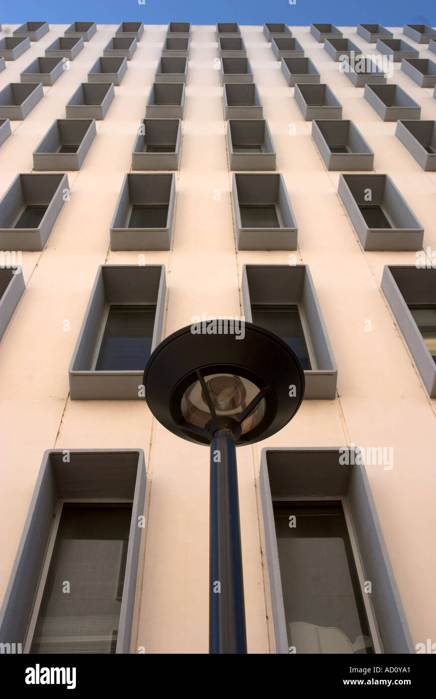 Dull cladding of an apartment building hi-res stock photography and ...