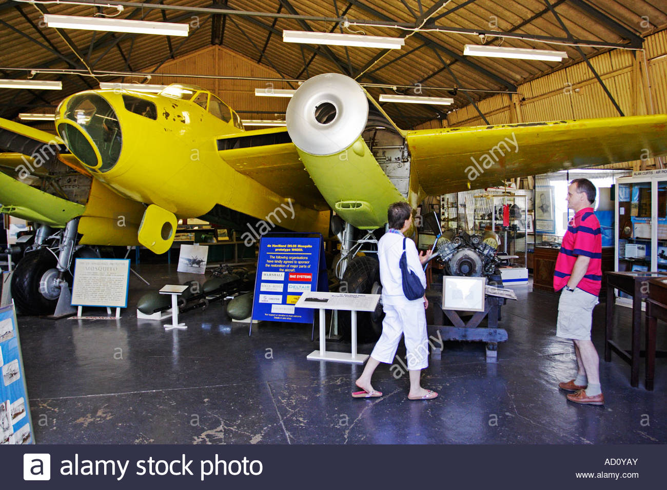 De Havilland Mosquito London High Resolution Stock Photography and ...