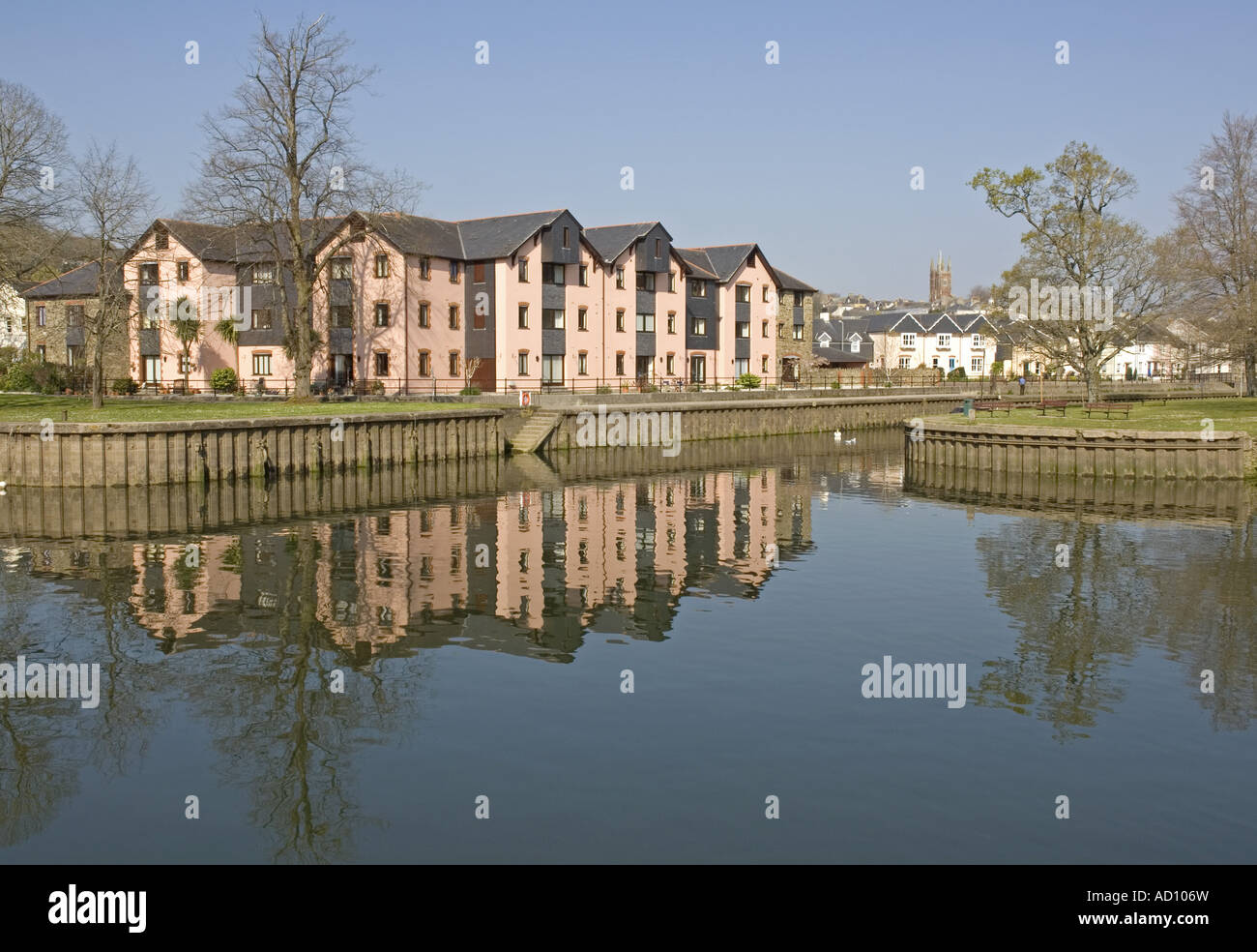 Steamer quay hi-res stock photography and images - Alamy