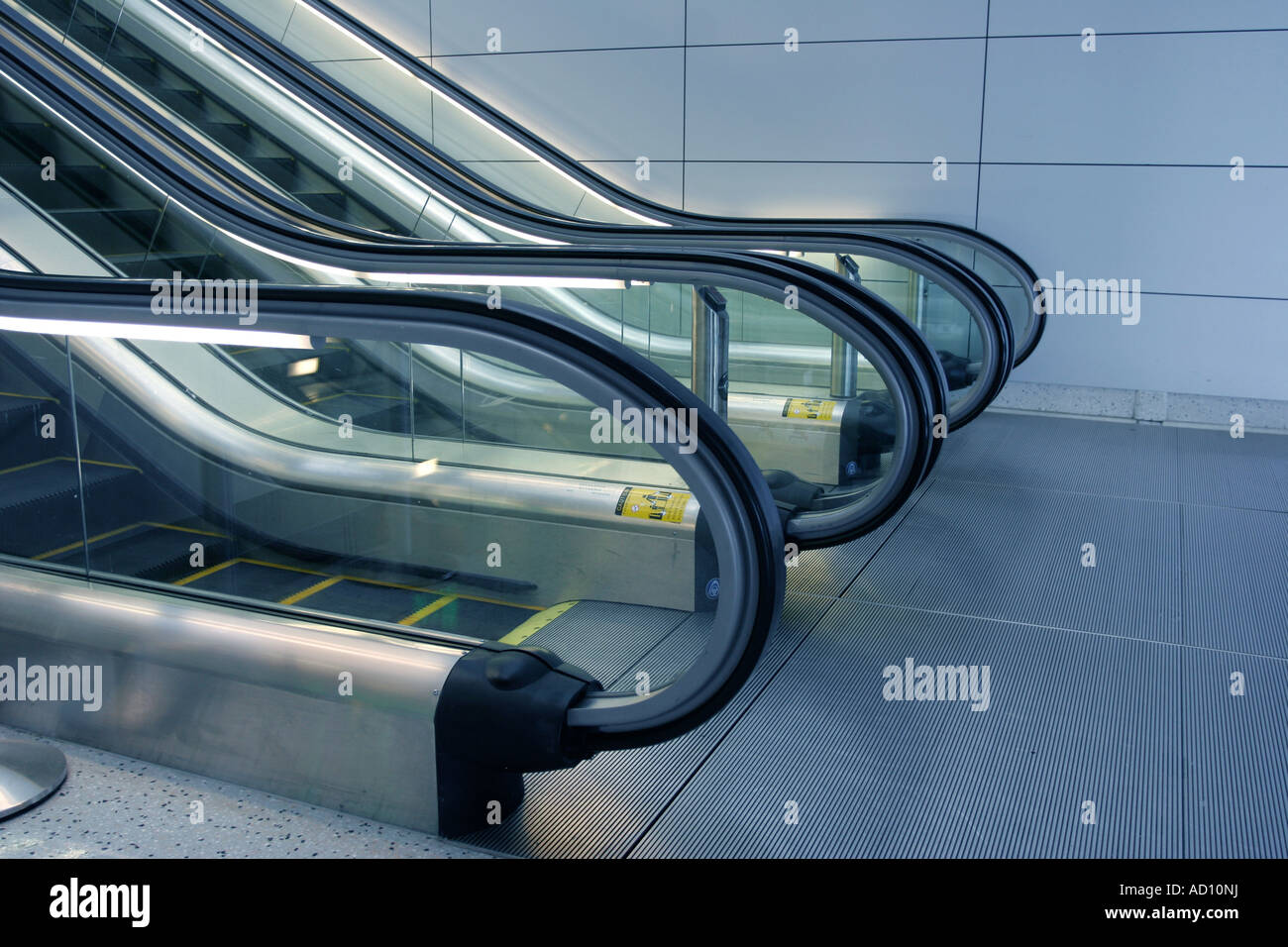 Escalator in Airport Stock Photo - Alamy