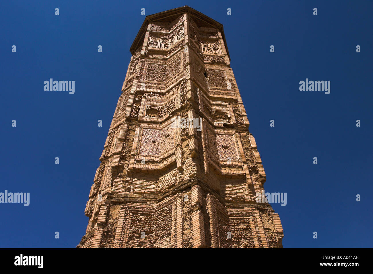 Afghanistan, Ghazni, Minaret of Bahram Shah Stock Photo - Alamy