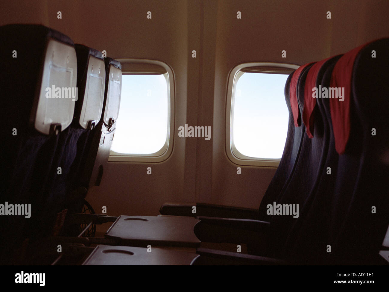 empty seats in plane Stock Photo - Alamy