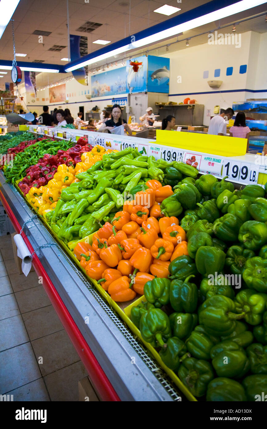 Chinese Supermarket in America Stock Photo - Alamy