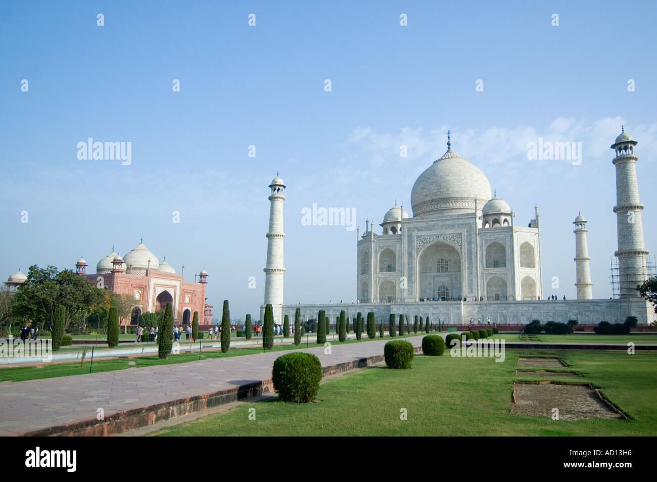 Horizontal wide angle of the white marble domes of the Taj Mahal and ...