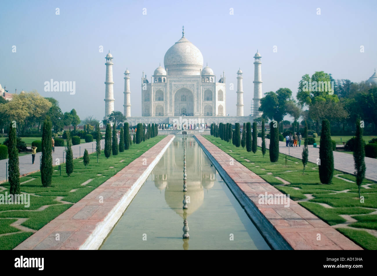 Horizontal classic view of the sparkling white marble dome of the Taj ...