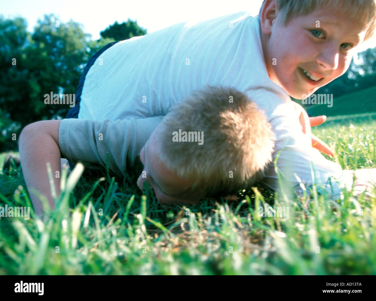 Boys fight hi-res stock photography and images - Alamy