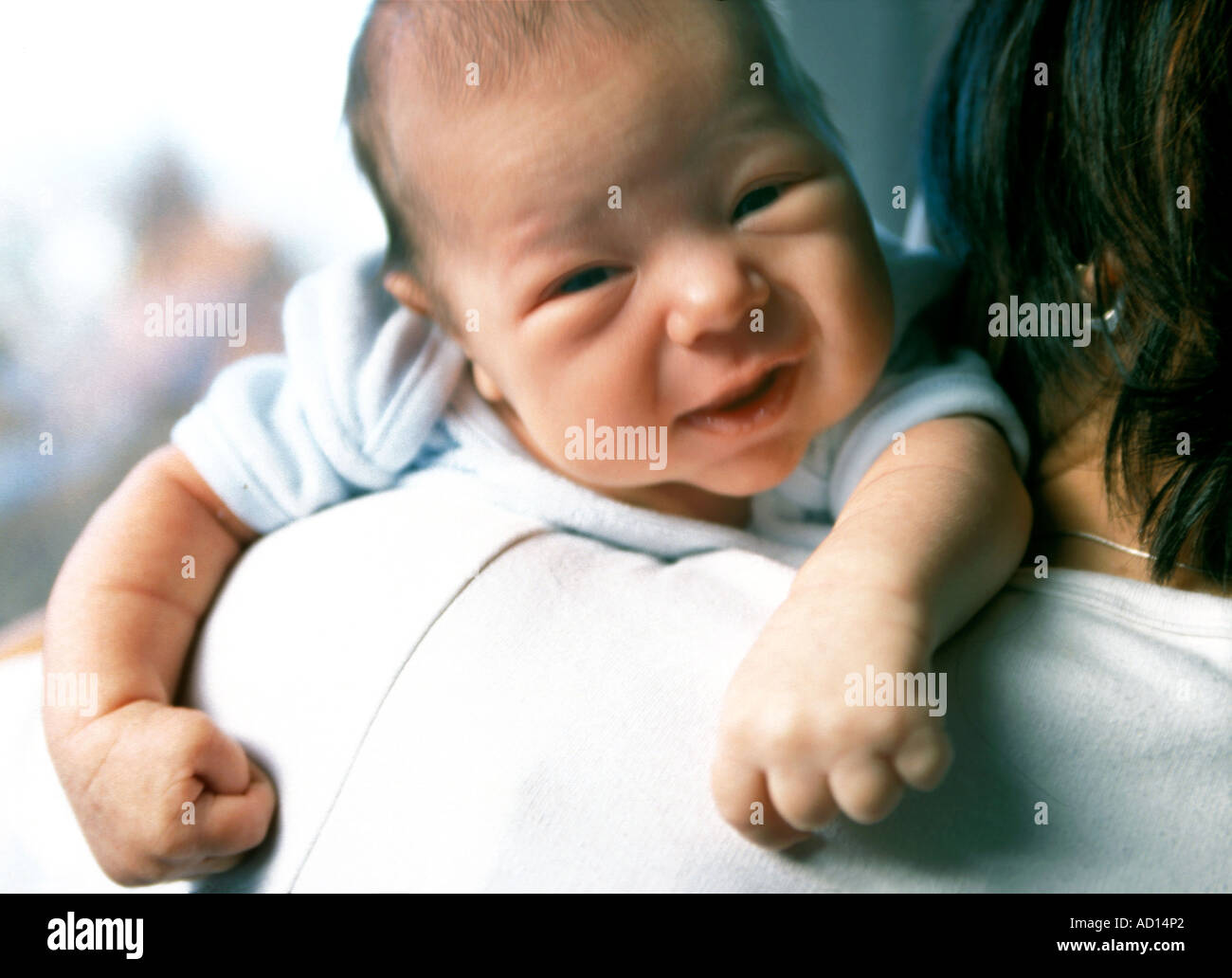 infant boy on mother s shoulder Stock Photo - Alamy