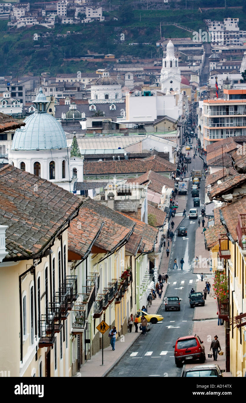 Street of the Seven Crosses, Quito, Ecuador Stock Photo - Alamy