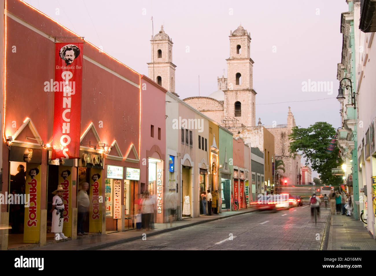 Santa Lucia church, Merida, Yucatan, Mexico Stock Photo - Alamy