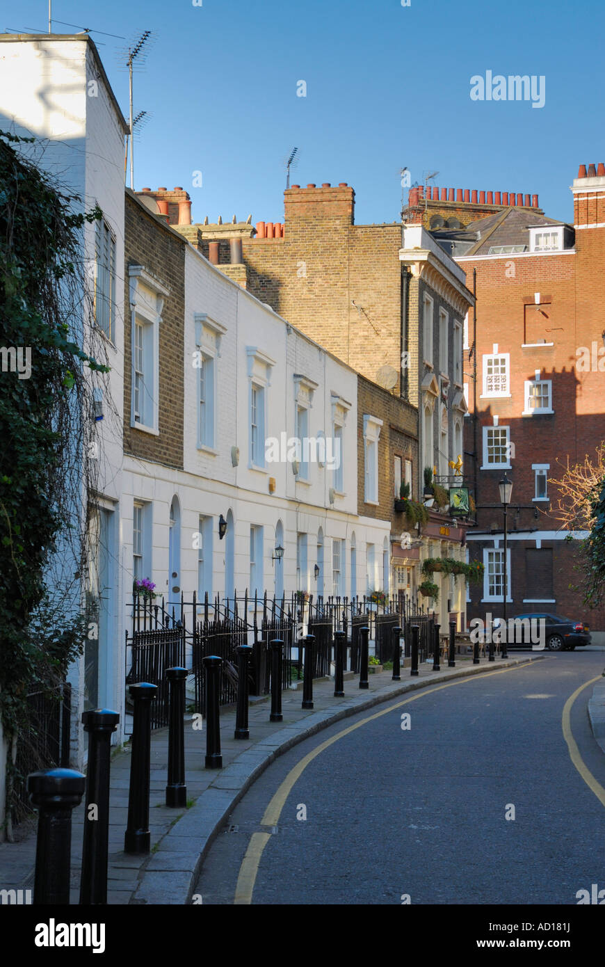 London england uk chelsea hi-res stock photography and images - Alamy