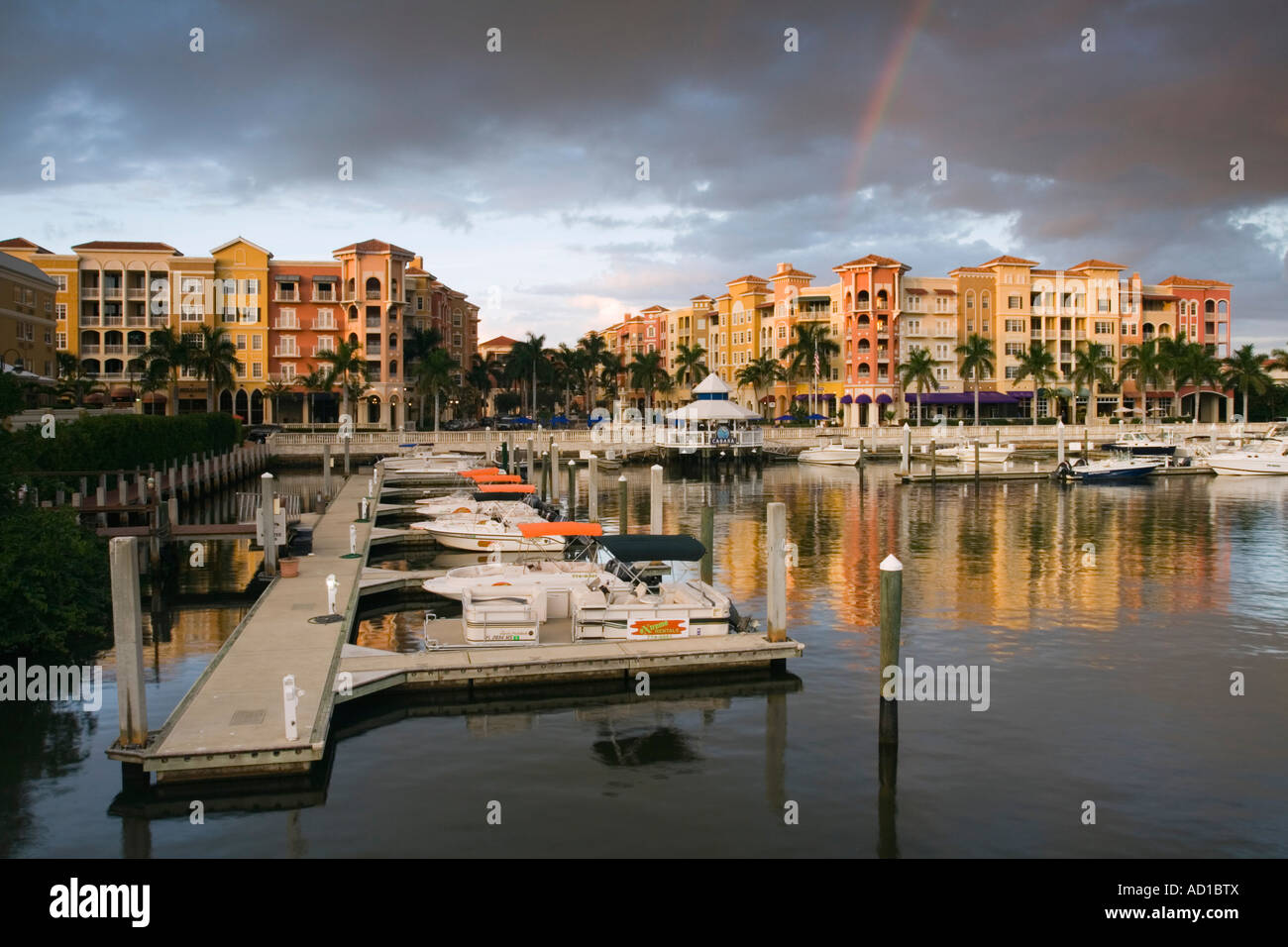 Bayfront naples hi-res stock photography and images - Alamy