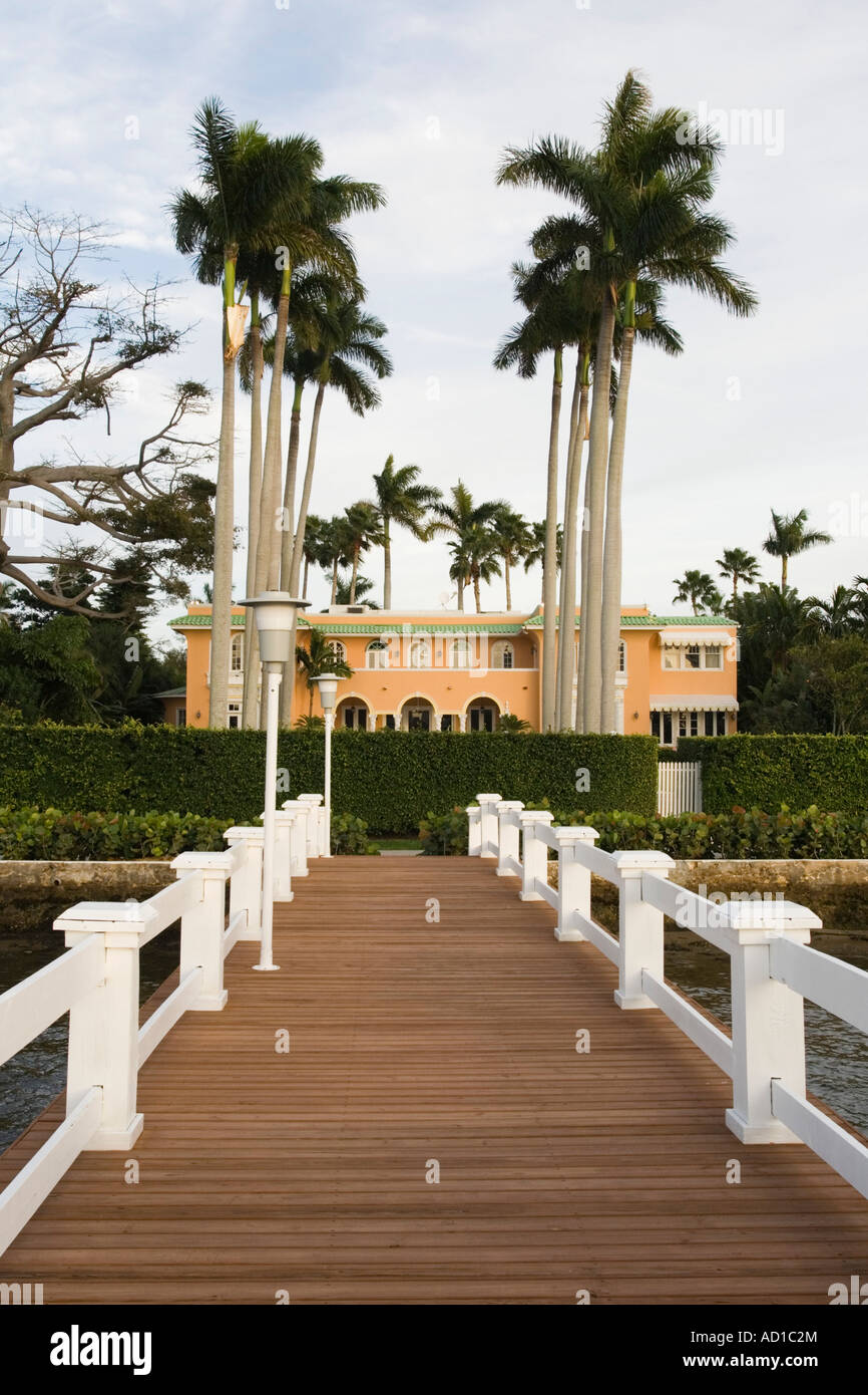 Mansion on Lake Worth, Palm Beach, Florida, USA Stock Photo - Alamy