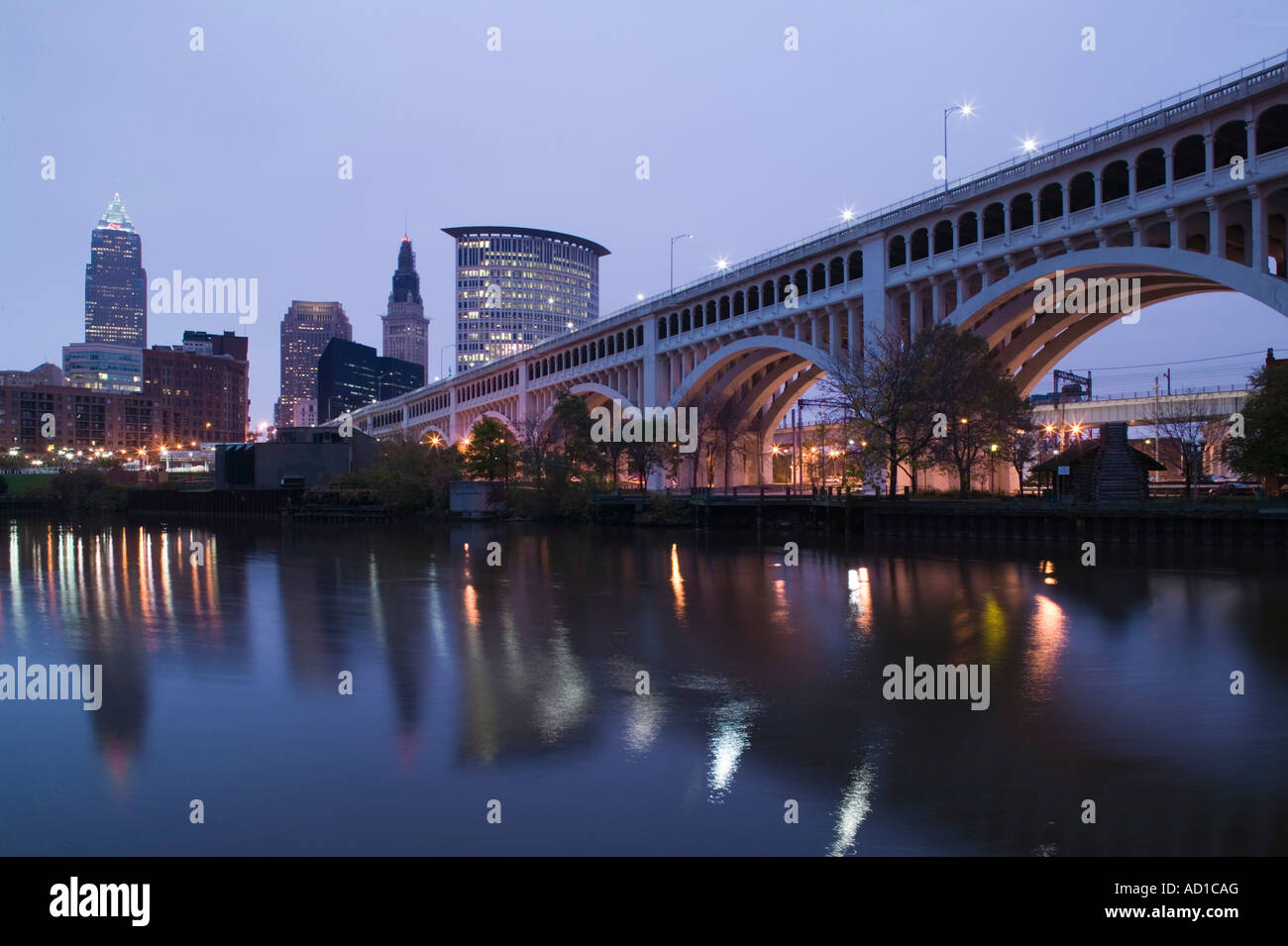 Detroit Avenue Bridge, Cleveland, Ohio, USA Stock Photo - Alamy