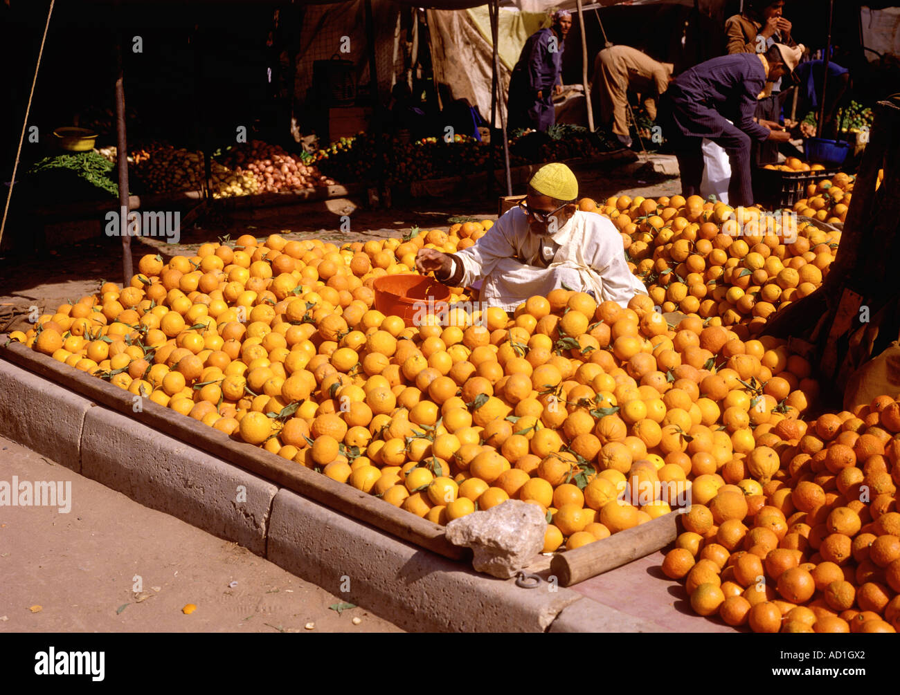Market trader portrait morocco hi-res stock photography and images - Alamy