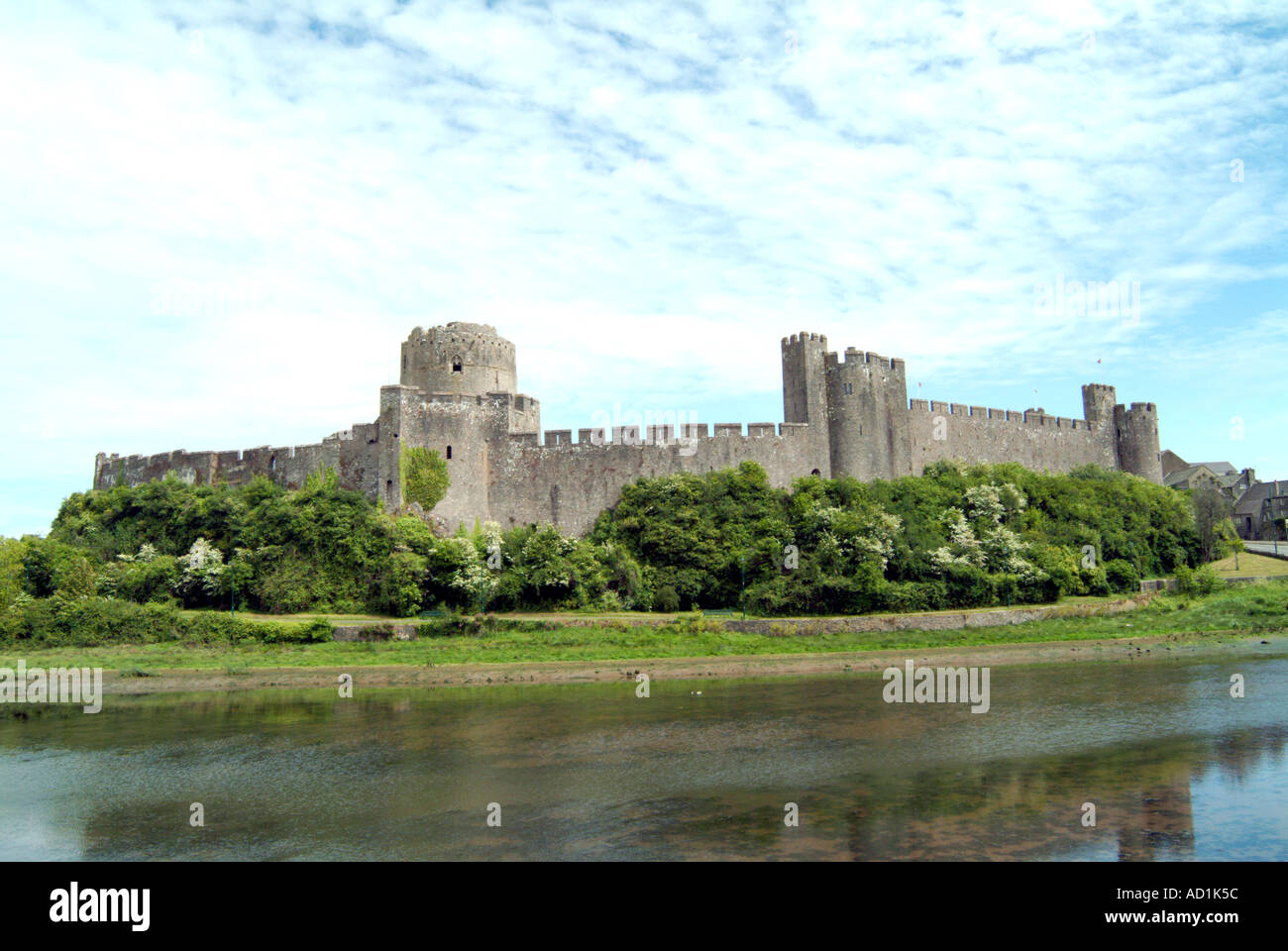 Pembroke castle wogan hi-res stock photography and images - Alamy