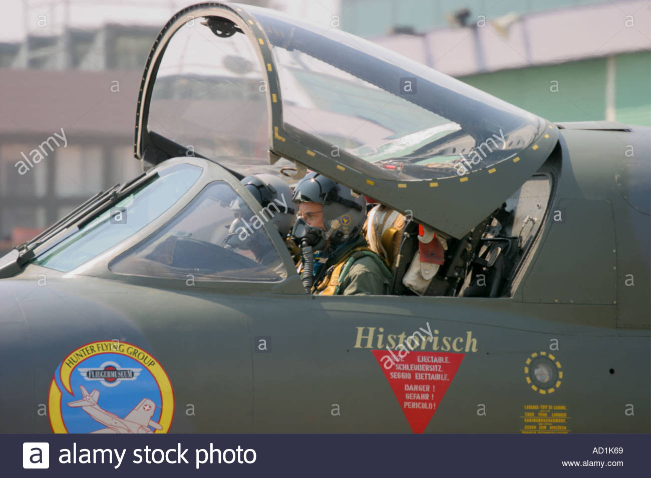 Hawker Hunter Cockpit Stock Photos & Hawker Hunter Cockpit Stock Images ...
