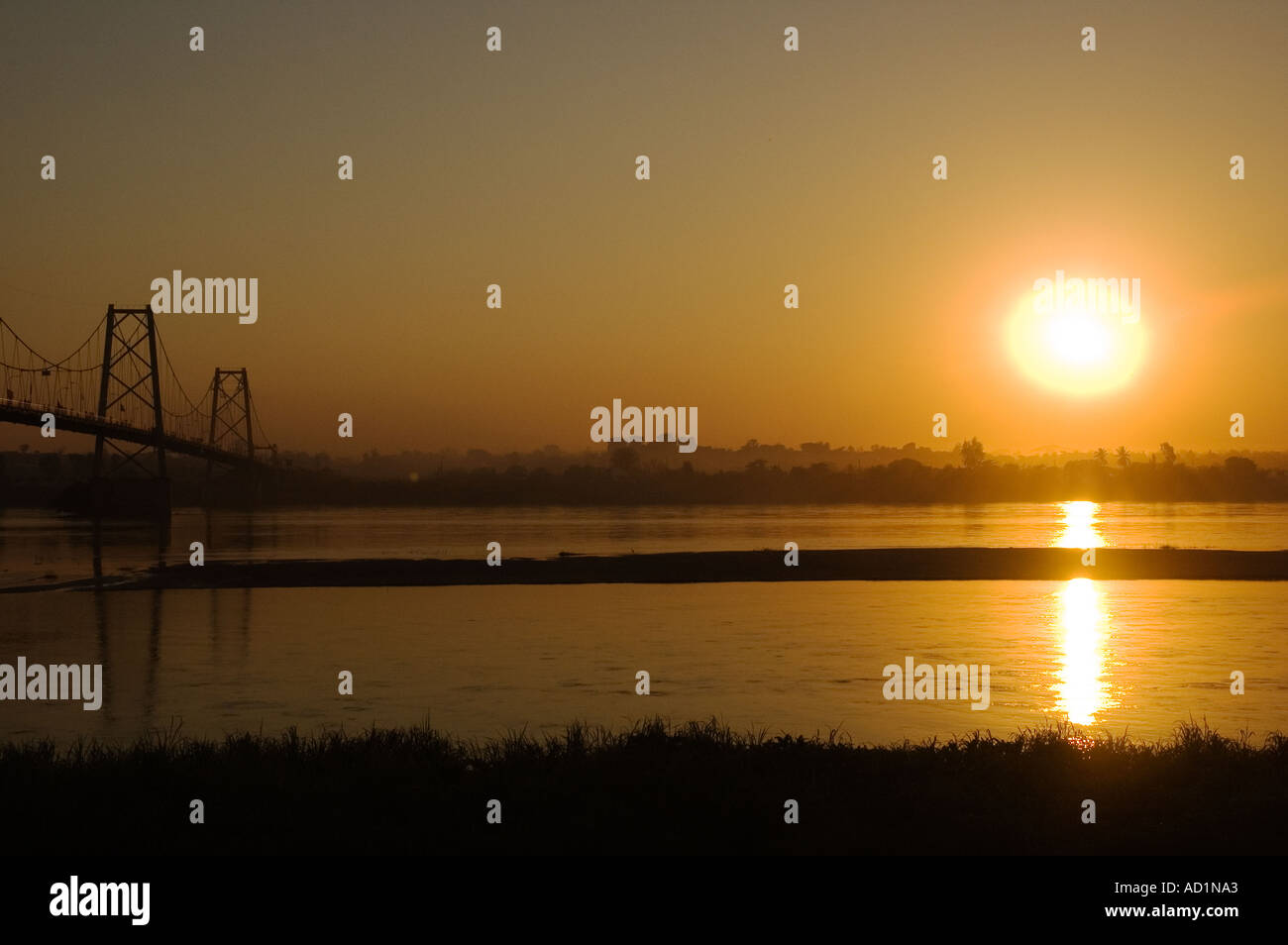 Sunrise over the Zambezi River Rio Zambese at Tete Mozambique Stock ...
