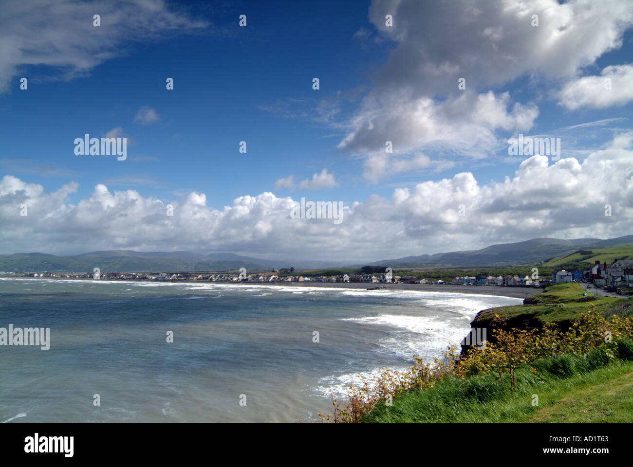 High tide at borth hi-res stock photography and images - Alamy