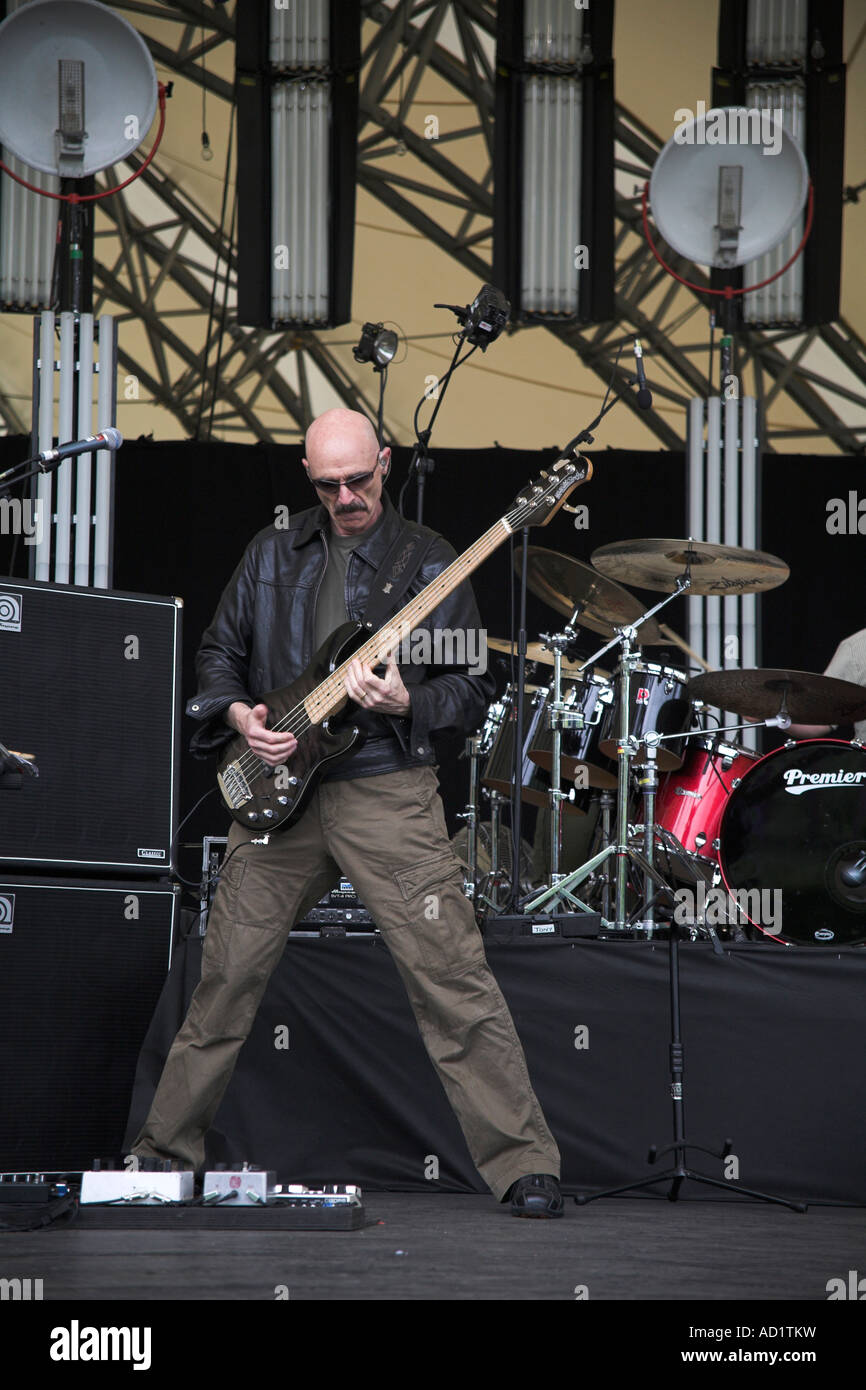 Peter Gabriel Tony Levin