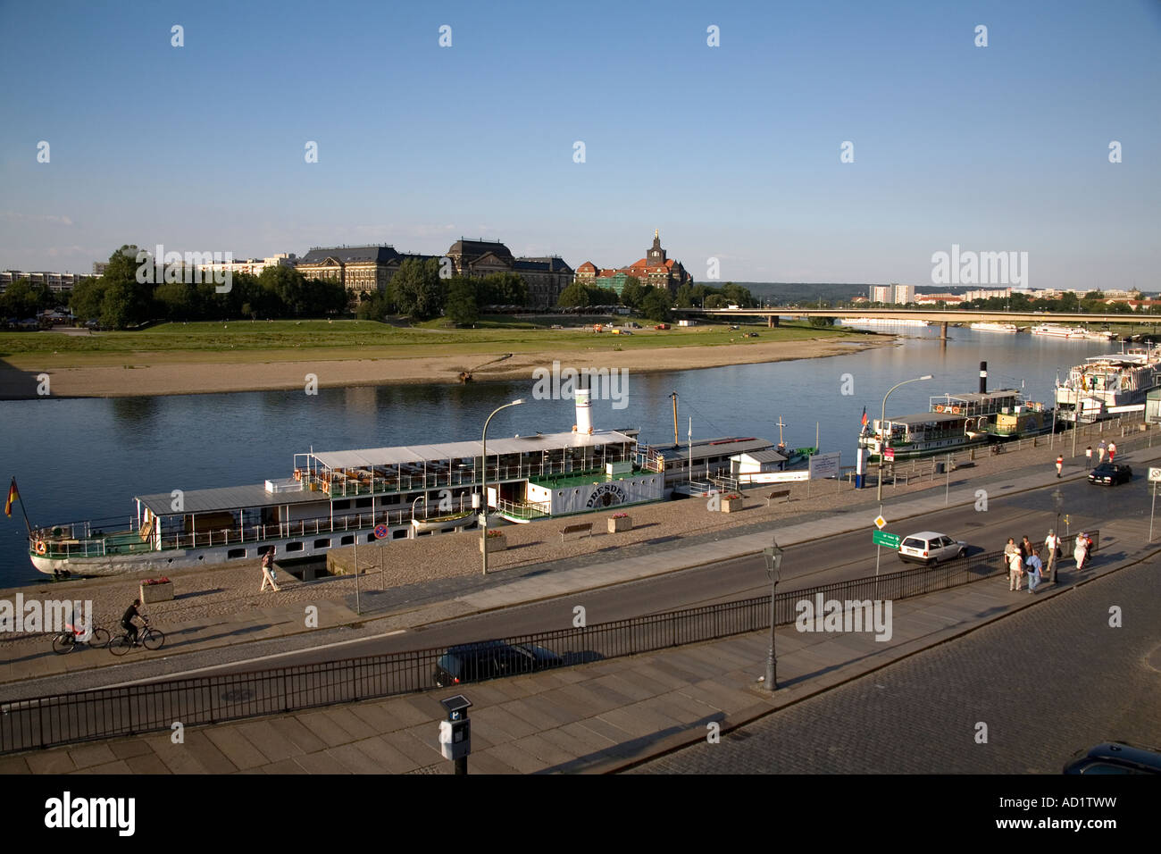 Bruhl terrace dresden hi-res stock photography and images - Alamy