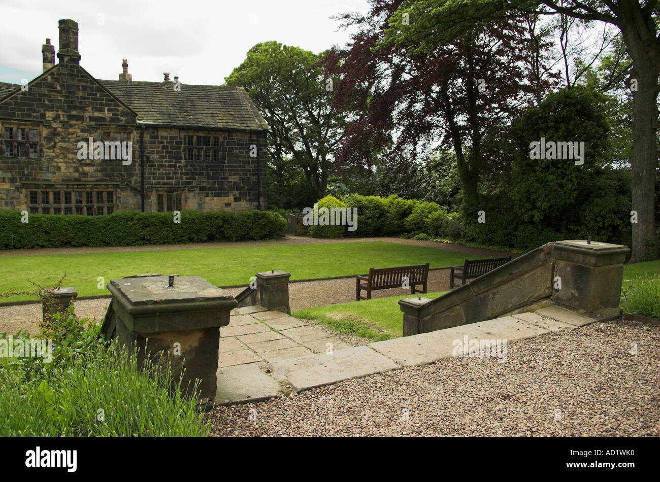 Oakwell hall hi-res stock photography and images - Alamy