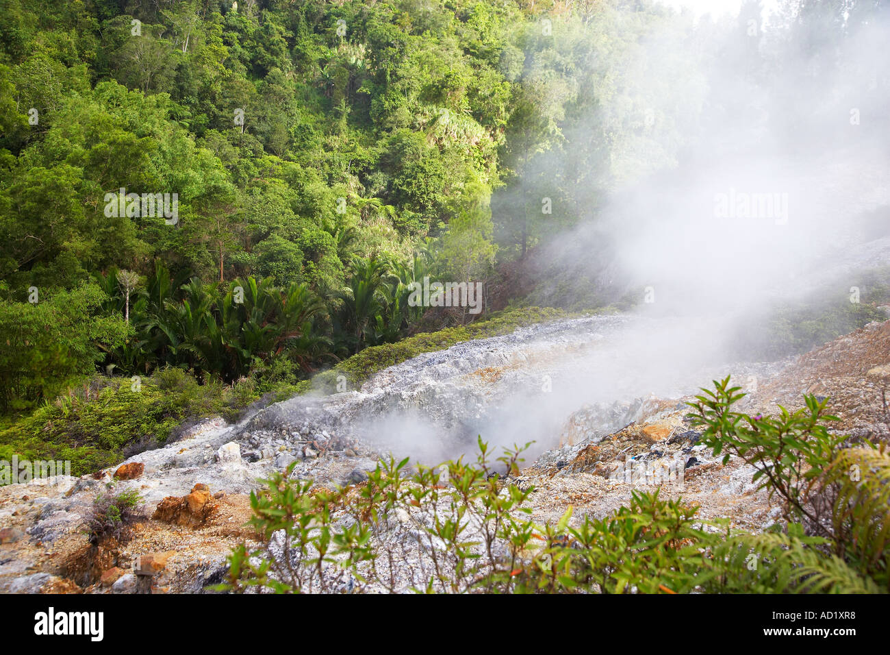 Lake linow hi-res stock photography and images - Alamy