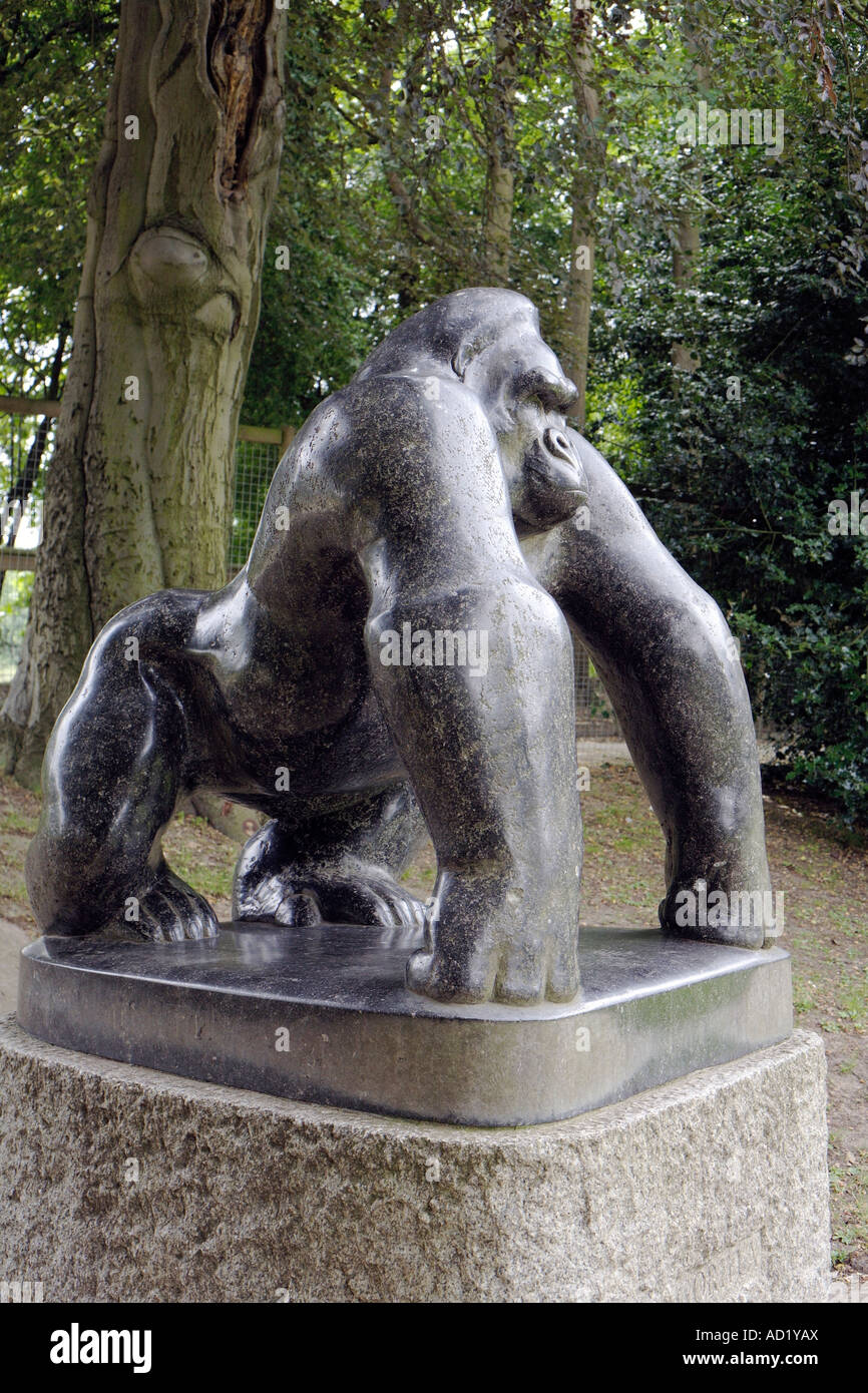 Statue of Guy the Gorilla. Crystal Palace Park, Sydenham, Bromley ...