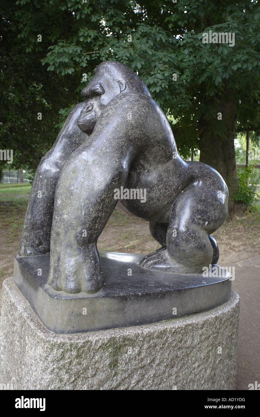 Statue of Guy the Gorilla. Crystal Palace Park, Sydenham, Bromley ...