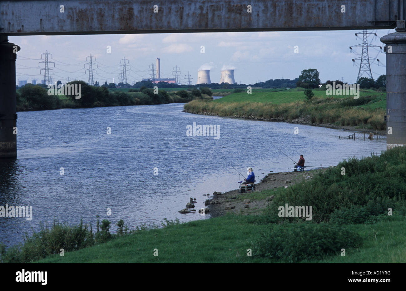 Power Station Cooling River Trent Stock Photos & Power Station Cooling ...