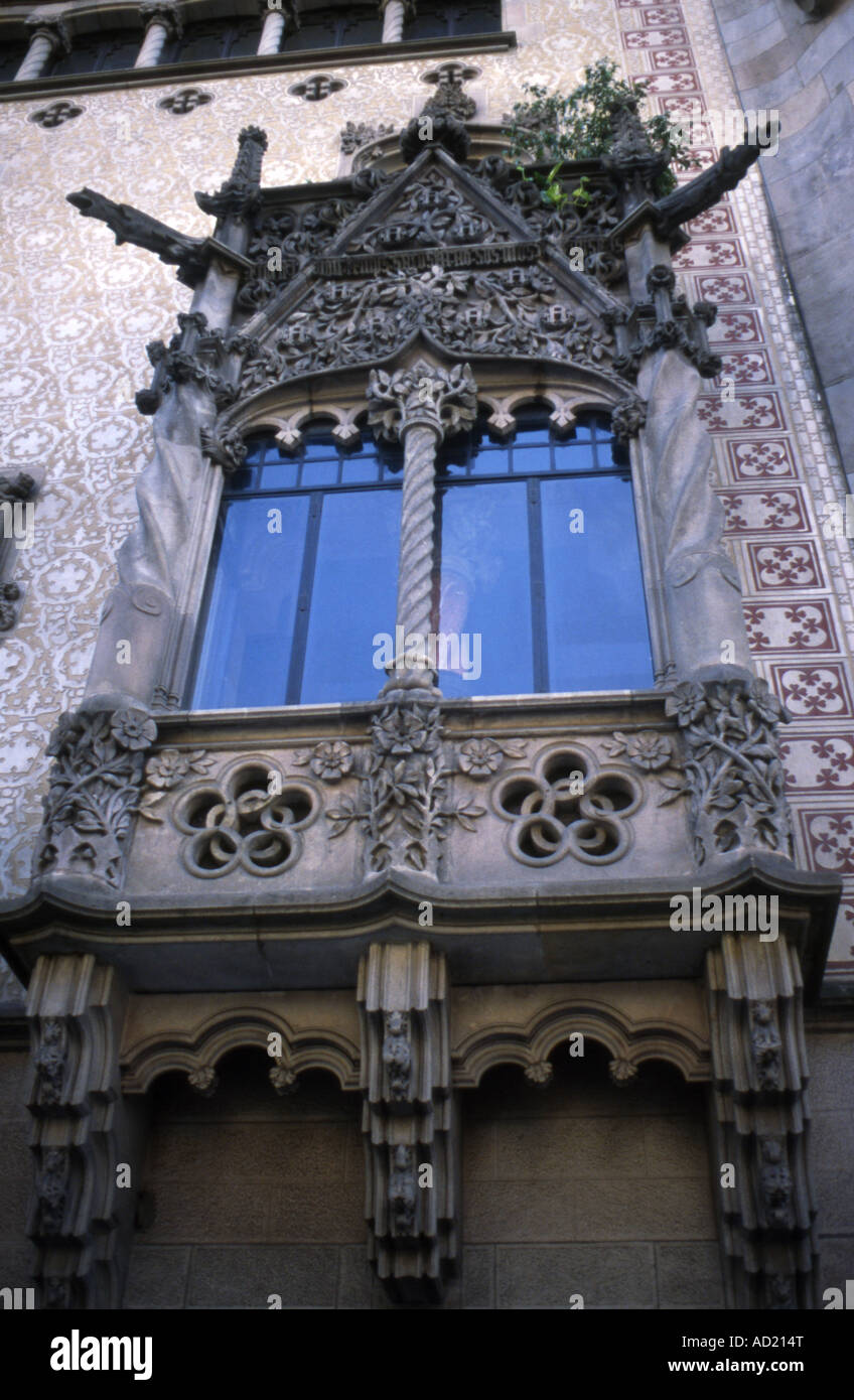 Barcelona Spain architecture balcony Stock Photo - Alamy