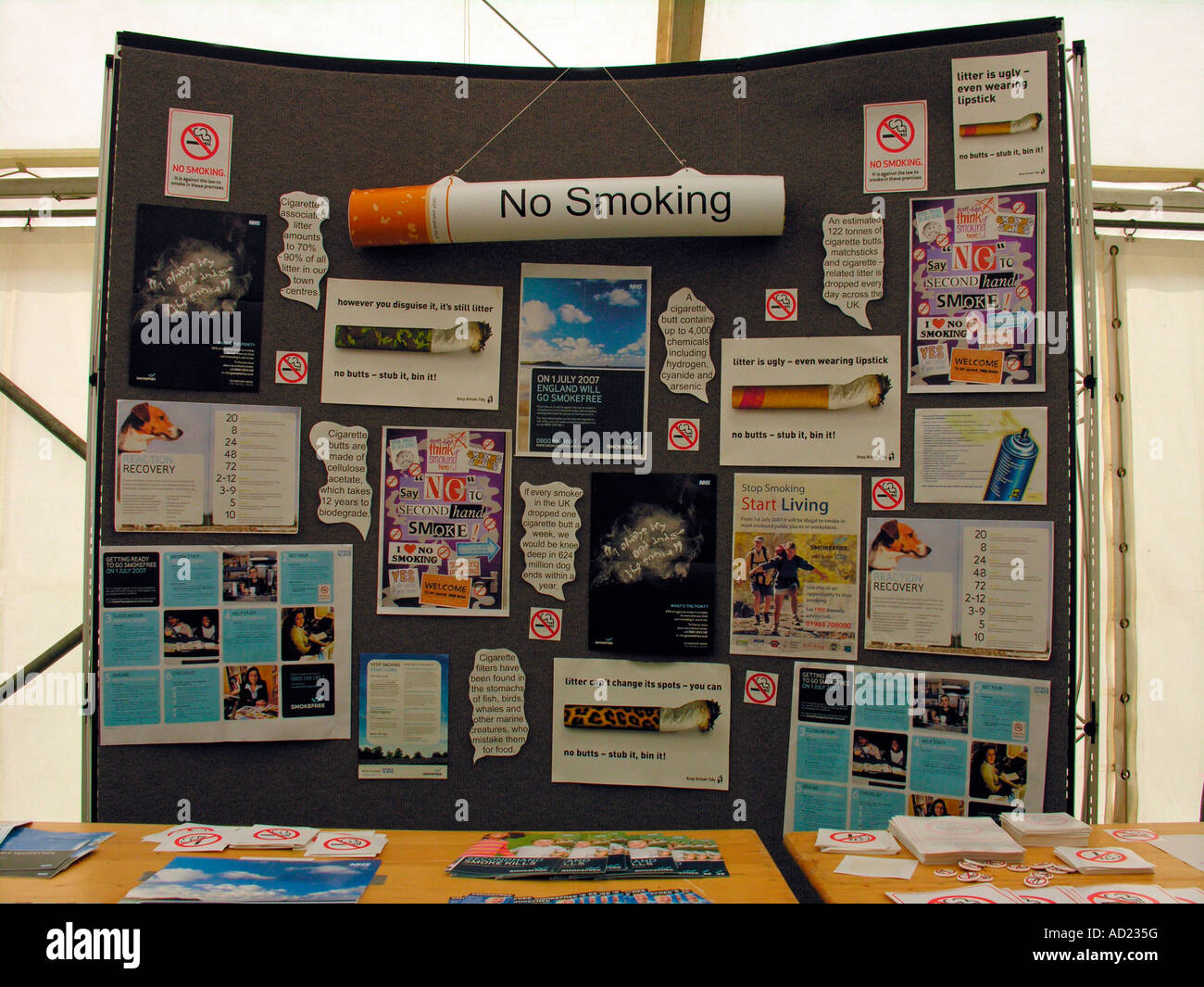 Public information leaflet hi-res stock photography and images - Alamy