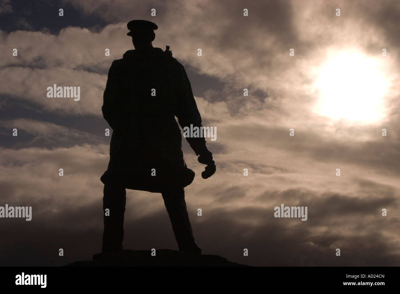Statue in Doune , Scotland . The David Stirling Memorial Stock Photo ...