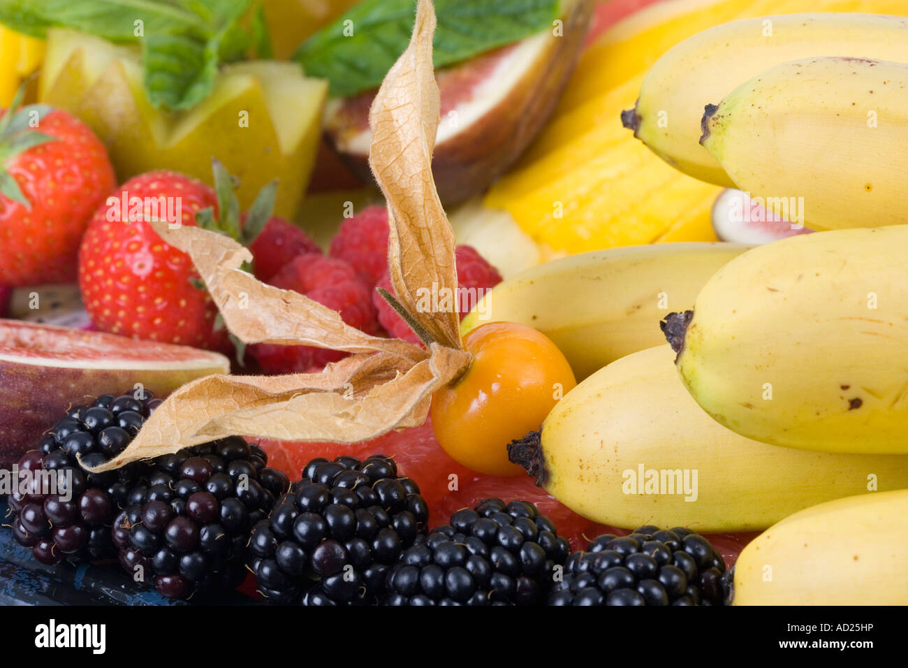 Selection of fresh fruit hi-res stock photography and images - Alamy