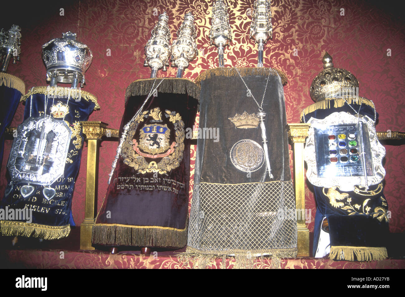 Sefer Torah 1135.jpg