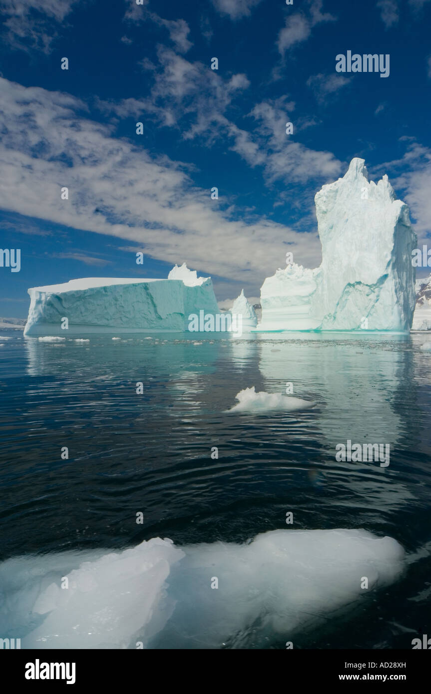 Monolith antarctica hi-res stock photography and images - Alamy