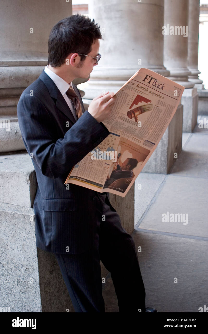 Ft newspaper hi-res stock photography and images - Alamy