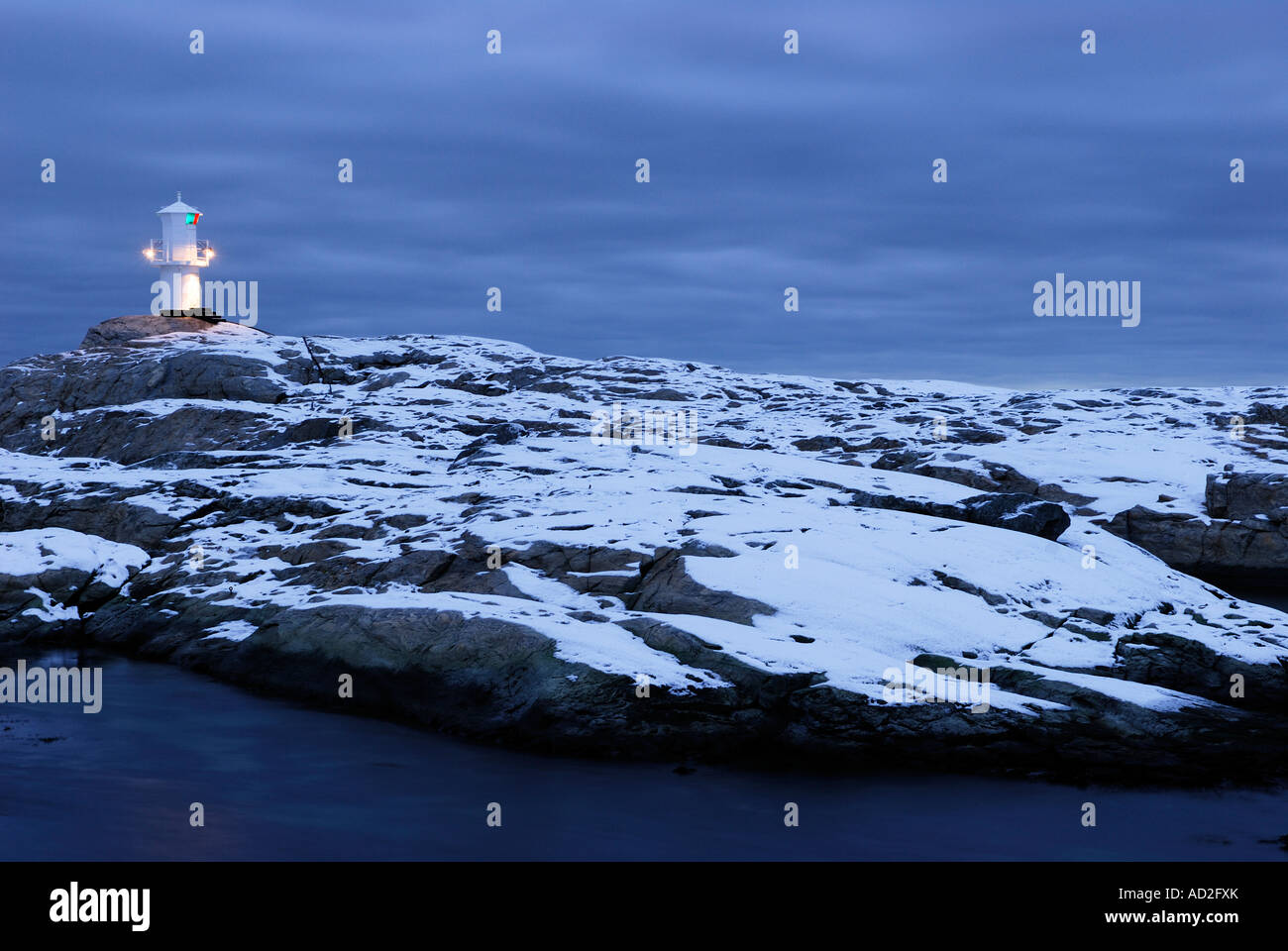 Functional lighthouses hi-res stock photography and images - Alamy