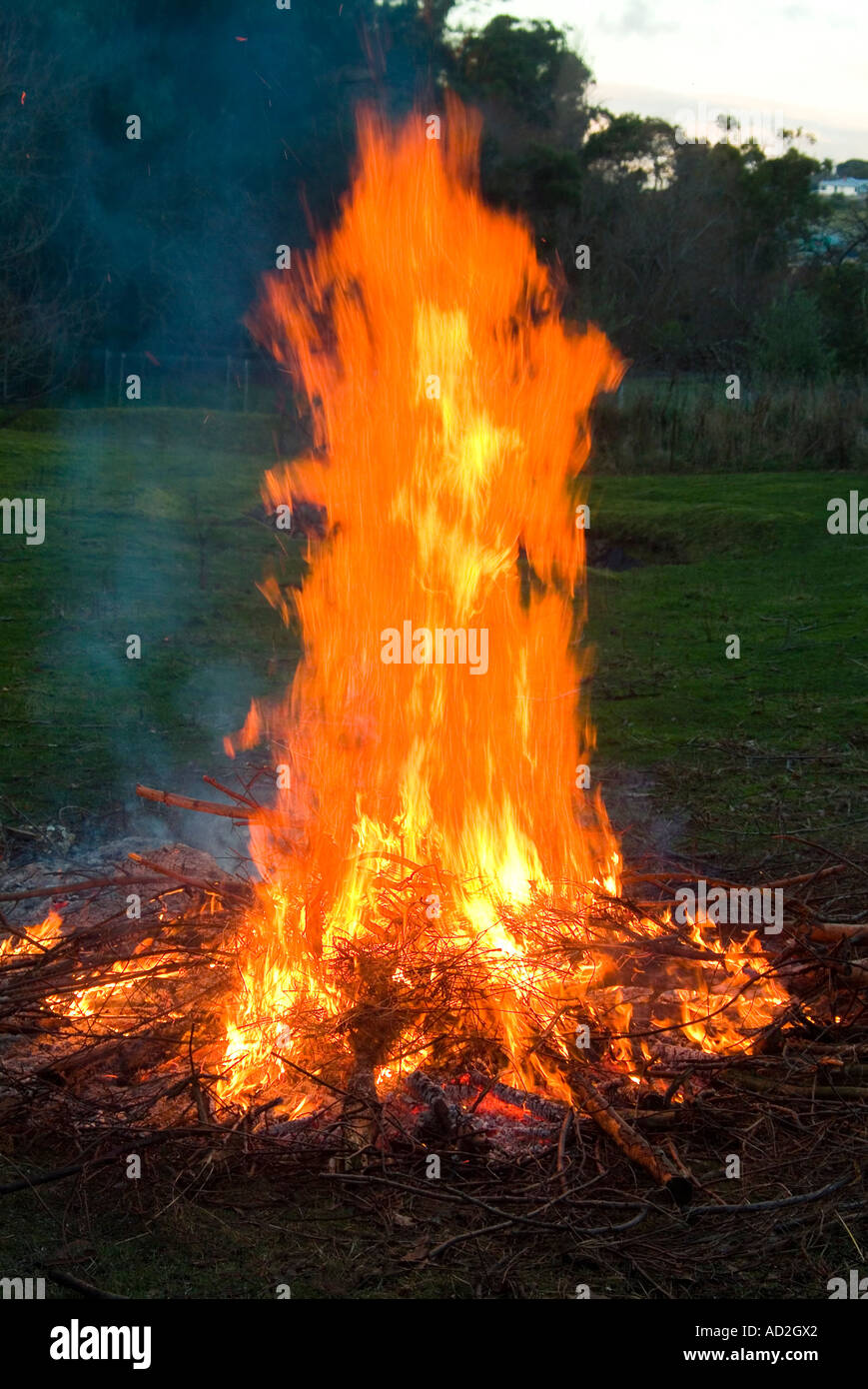 Backyard fire rubbish hi-res stock photography and images - Alamy