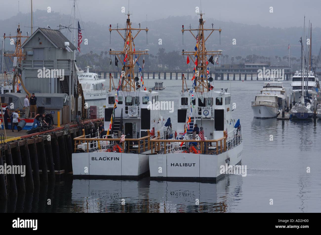 Coast guard cutters hi-res stock photography and images - Alamy