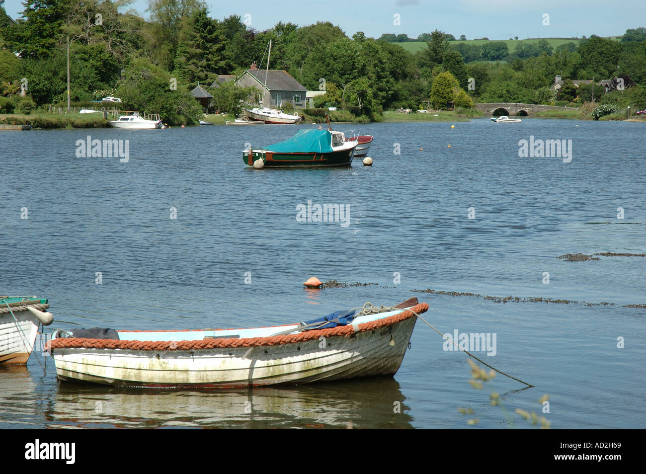 River lerryn, cornwall hi-res stock photography and images - Alamy